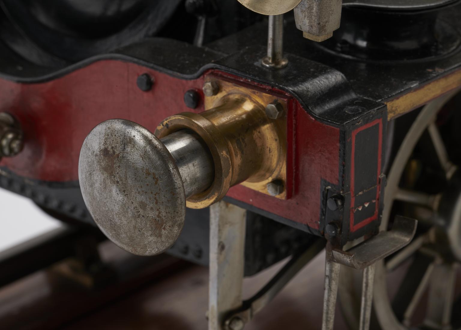 model egyptian steam locomotive | Science Museum Group Collection