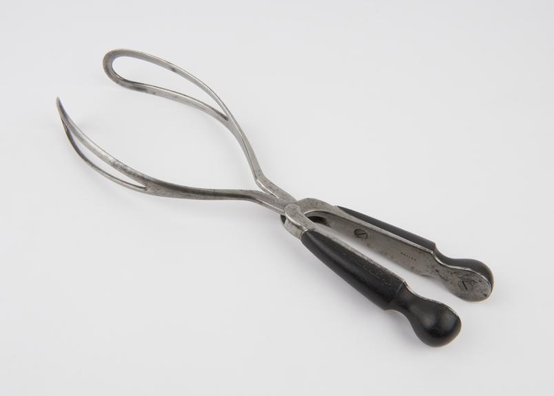 Obstetrical forceps | Science Museum Group Collection