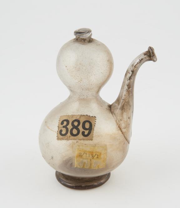 Glass flask with spout | Science Museum Group Collection