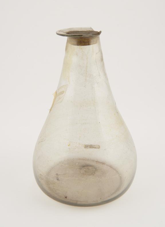 Conical glass flask | Science Museum Group Collection