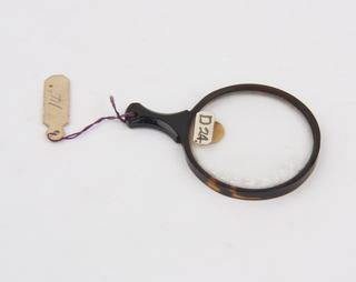 Monocle Glass (c.1830-40), tortoiseshell frame | Science Museum Group ...