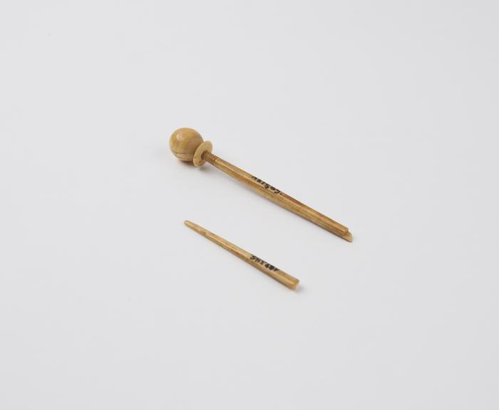 Ivory pin with disc and ball finial | Science Museum Group Collection