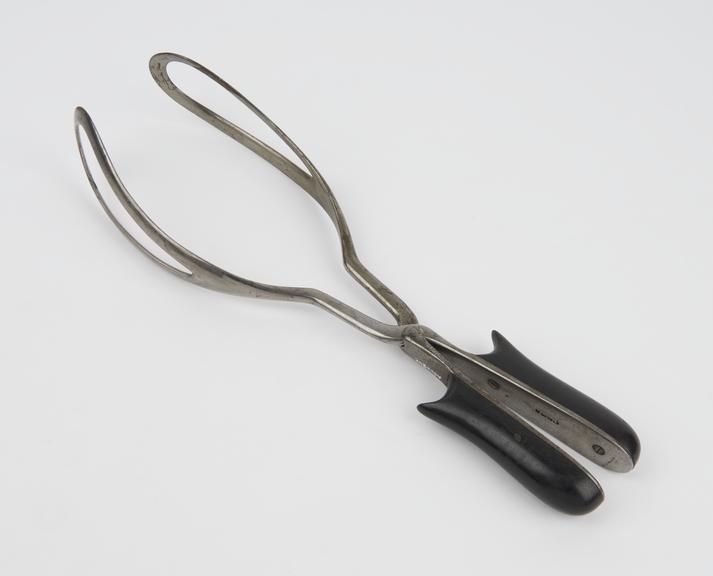 Obstetrical forceps | Science Museum Group Collection