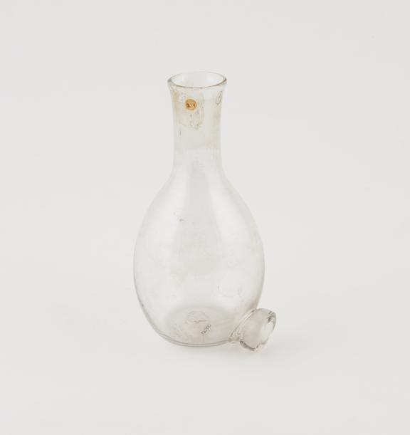 Retort, clear glass, European, 19th century | Science Museum Group ...