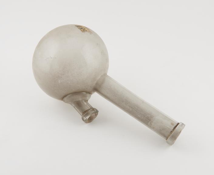 Retort, clear glass, European, 19th century | Science Museum Group ...