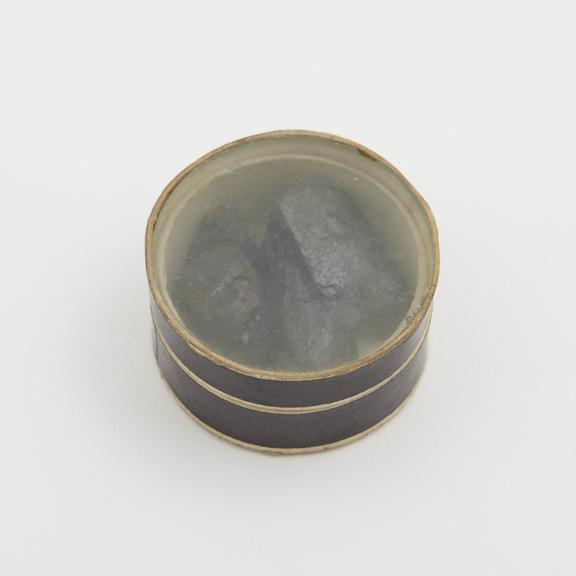 Result of another experiment relating to blue metal | Science Museum ...