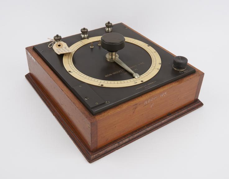 Non-inductive slide wire No. 18549 by H. Tinsley and Co. | Science ...