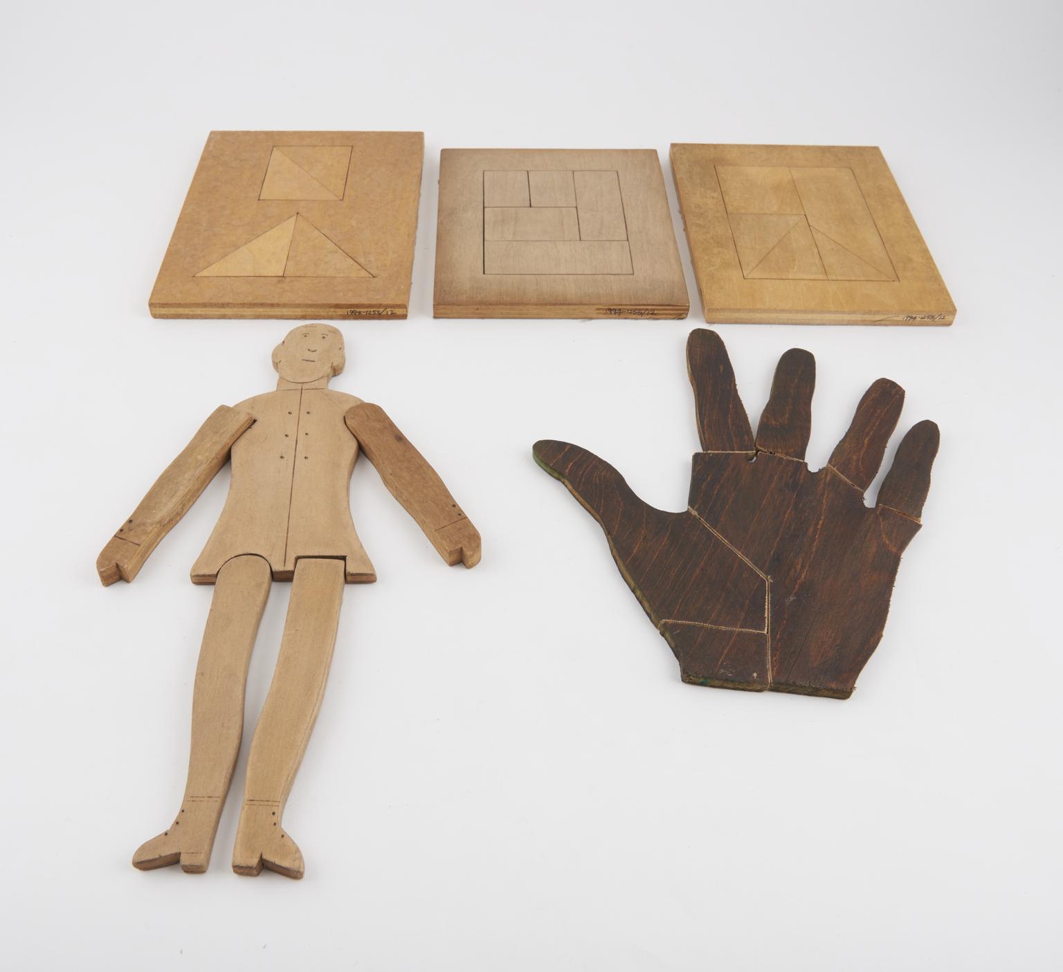three form boards and two object assembly tests | Science Museum Group ...