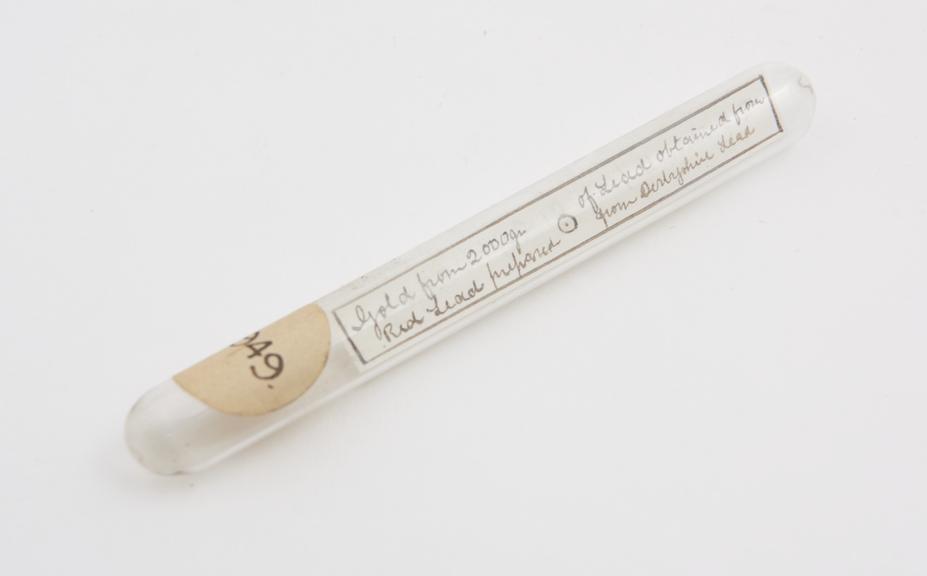 Gold from 2,000 grains of lead from red lead, prepared from Derbyshire ...