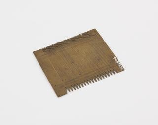 Double-sided comb | Science Museum Group Collection