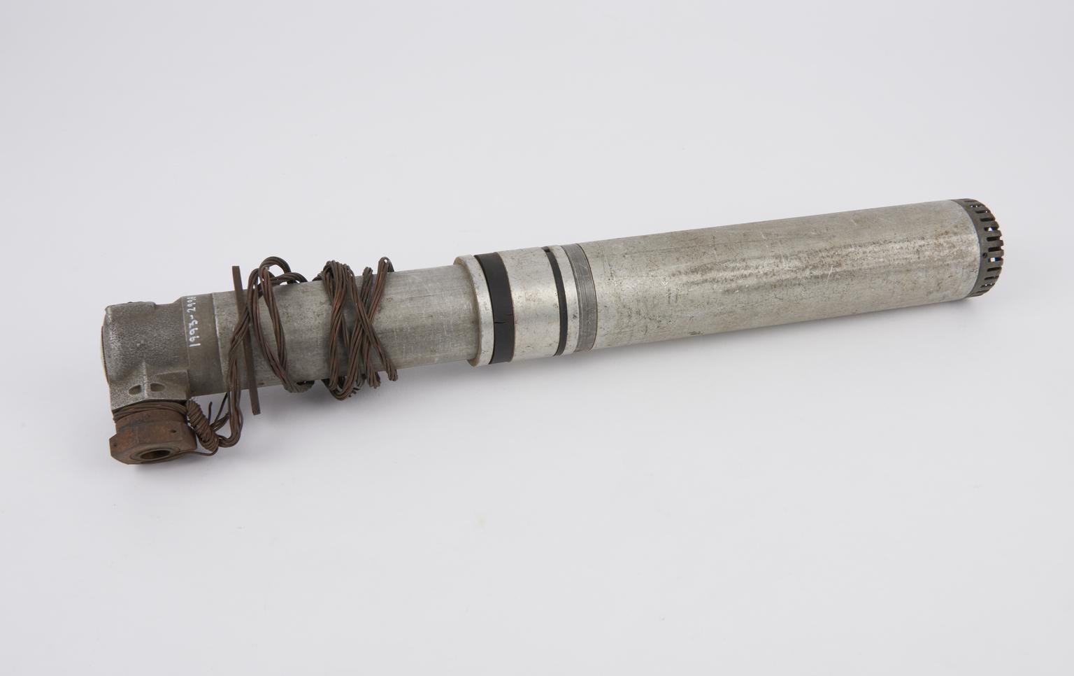Aircraft submerged main fuel tank pump | Science Museum Group Collection