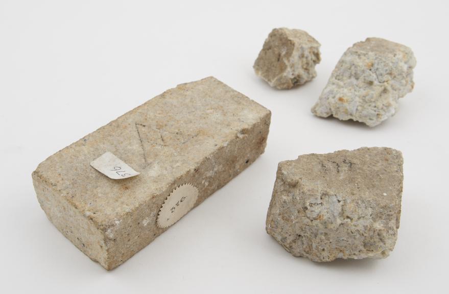 Samples of Dinas fire-bricks | Science Museum Group Collection