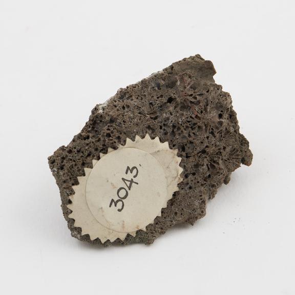 Intermediate slag from the hot-blast-furnaces of L'Esperance | Science ...