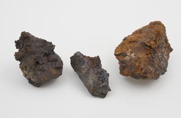 Brown iron ore from Ilsington | Science Museum Group Collection