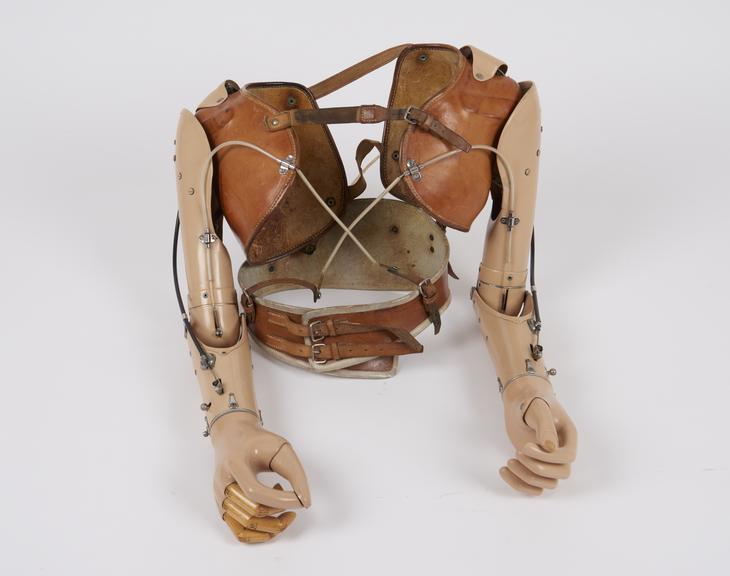 Upper limb prostheses, 1959 | Science Museum Group Collection
