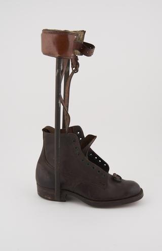 Surgical boot | Science Museum Group Collection