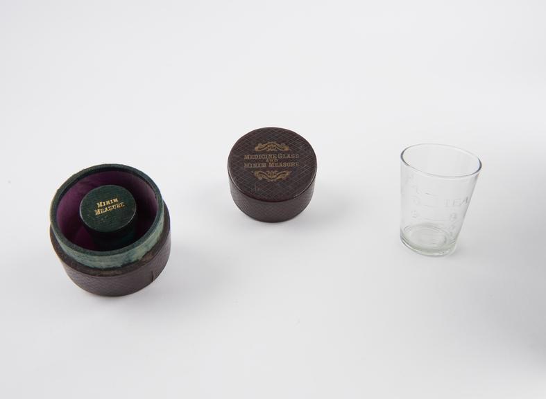 Medicine glass and minim measure, 1870-1930 | Science Museum Group ...