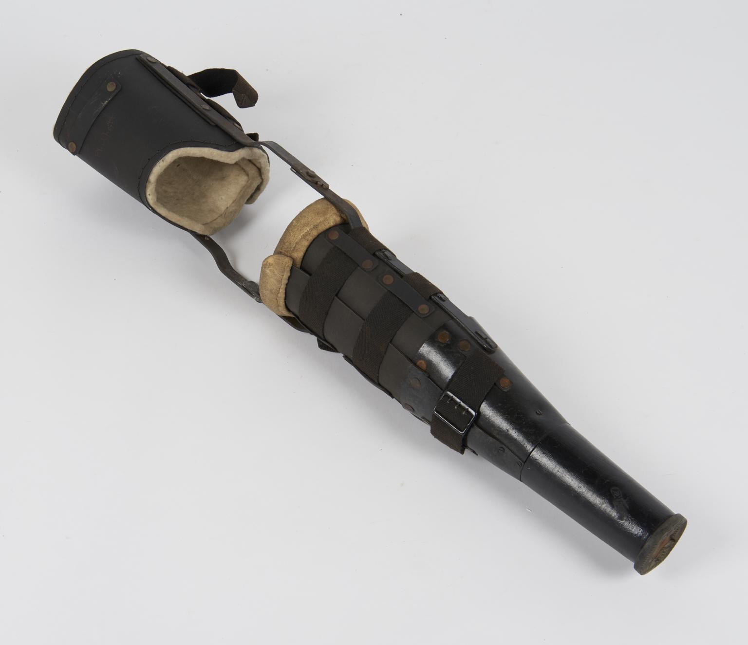 Temporary right below knee pylon with felt adjustable socket | Science ...