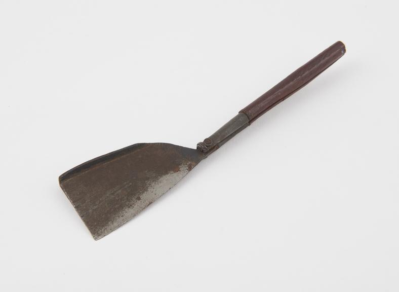 Razor, iron and wood | Science Museum Group Collection