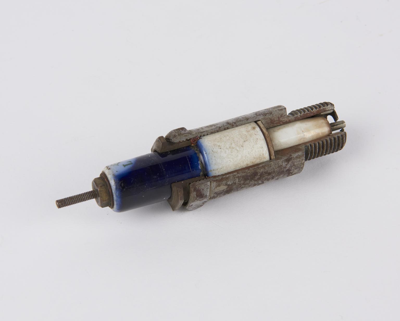 Spark plug | Science Museum Group Collection