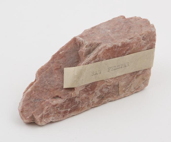 Specimen of raw felspar | Science Museum Group Collection