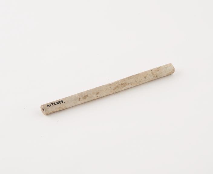 Clay tobacco pipe stem | Science Museum Group Collection