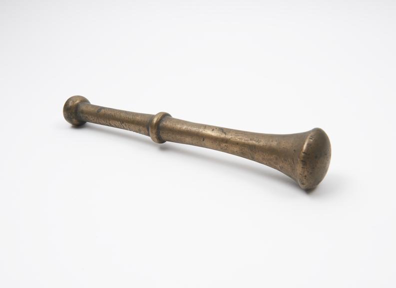 Bronze pestle with flange and knob finial with boss | Science Museum ...