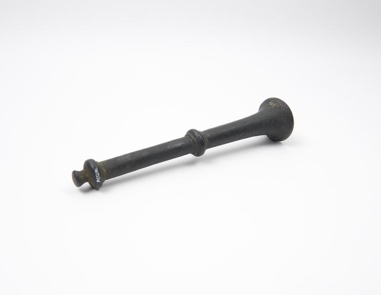 Bronze pestle | Science Museum Group Collection