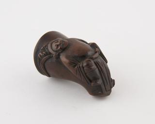 Carved wooden tobacco pipe | Science Museum Group Collection