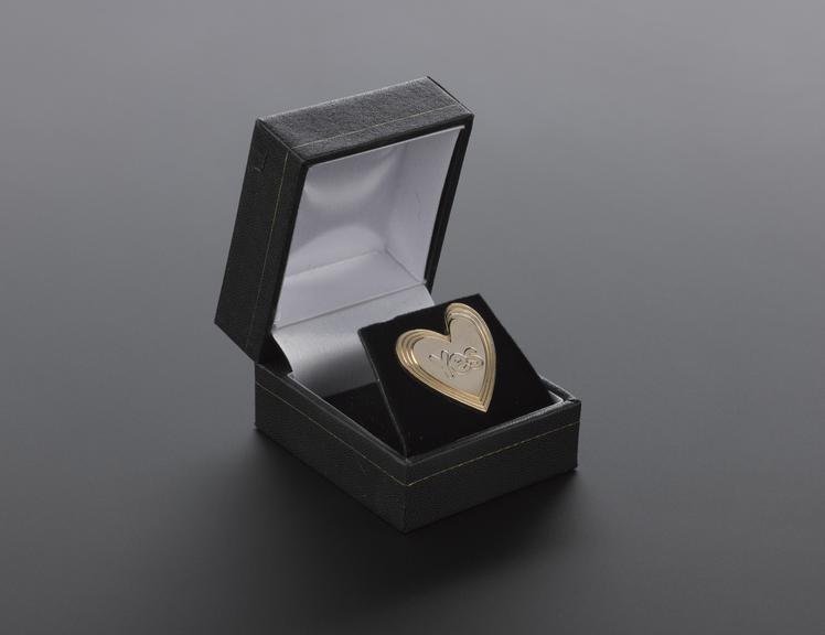 Gold Heart Pins issued by NHS Blood and Transplant | Science Museum ...