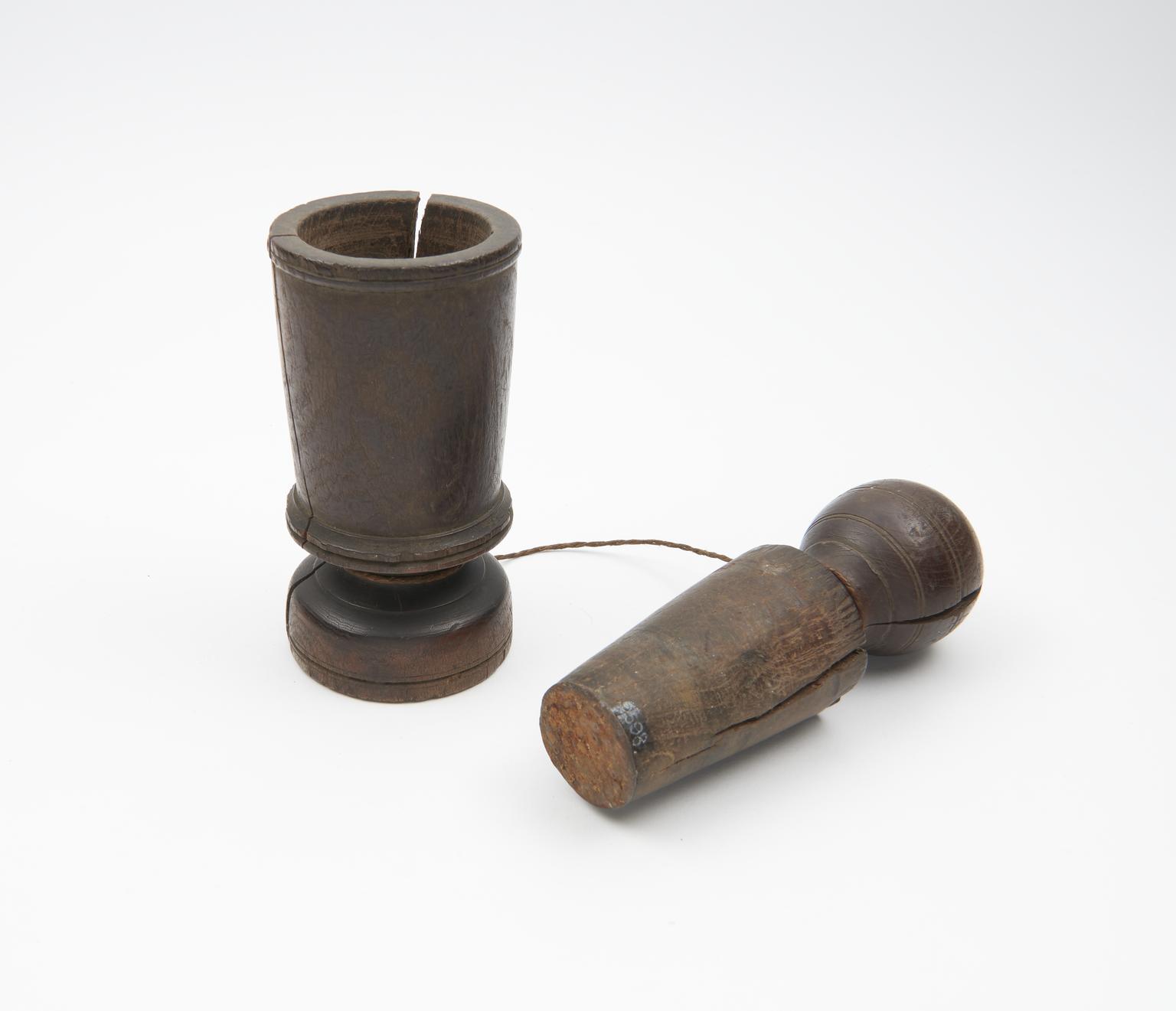 Stemmed cylindrical wooden mortar and pestle with knob handle | Science ...