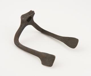 Broken iron torture trident | Science Museum Group Collection