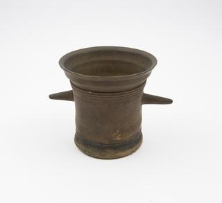 Tall bronze mortar | Science Museum Group Collection