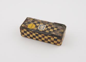 Rectangular, hinged lid | Science Museum Group Collection