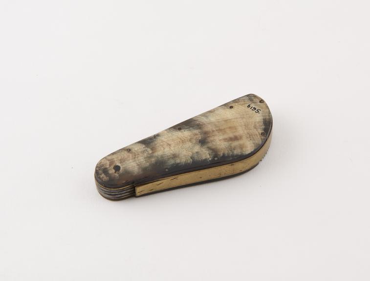 Three bladed fleam | Science Museum Group Collection