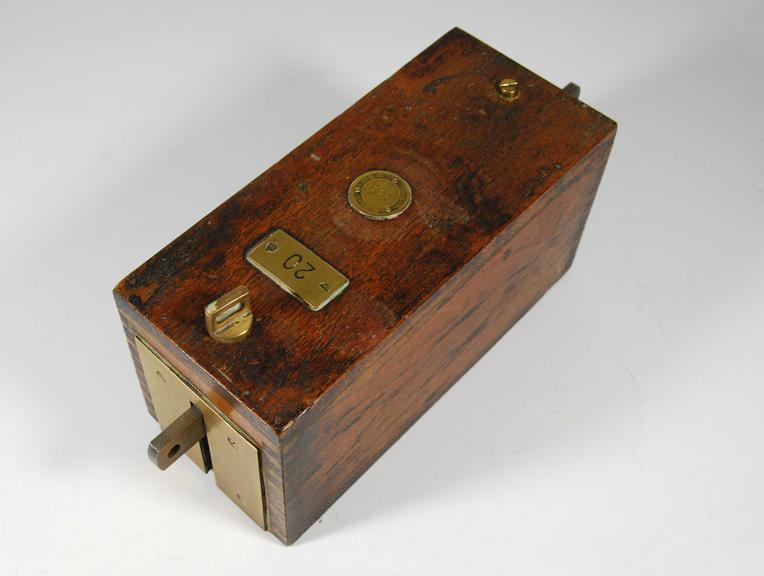 Sykes' Electric-Release Box for Telegraph Block Instrument | Science ...