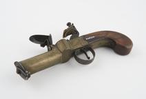 Flintlock tinder pistol | Science Museum Group Collection