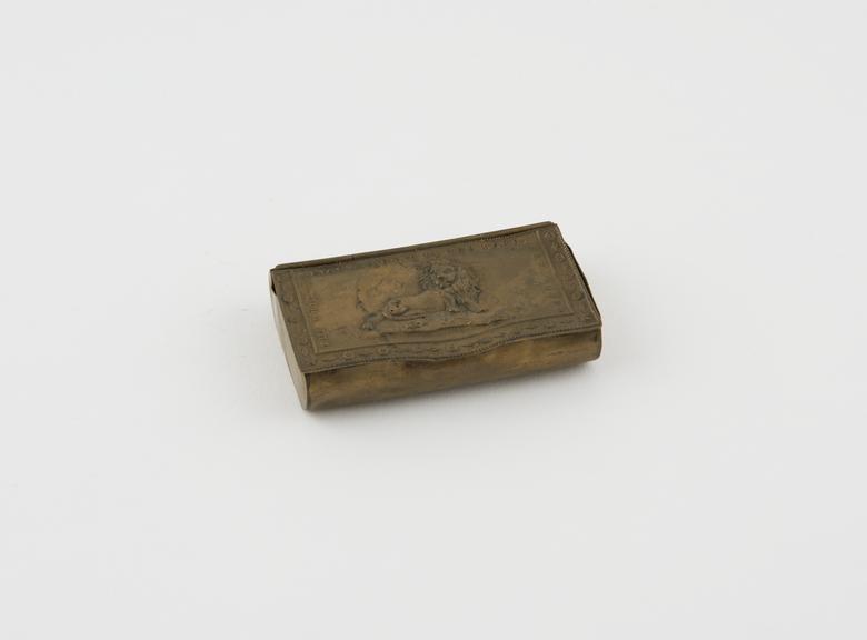 Brass snuff box | Science Museum Group Collection