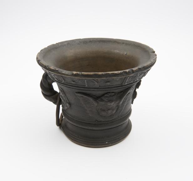 Small bronze bell shaped mortar | Science Museum Group Collection