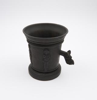 Tall bronze mortar with fairly straight sides | Science Museum Group ...