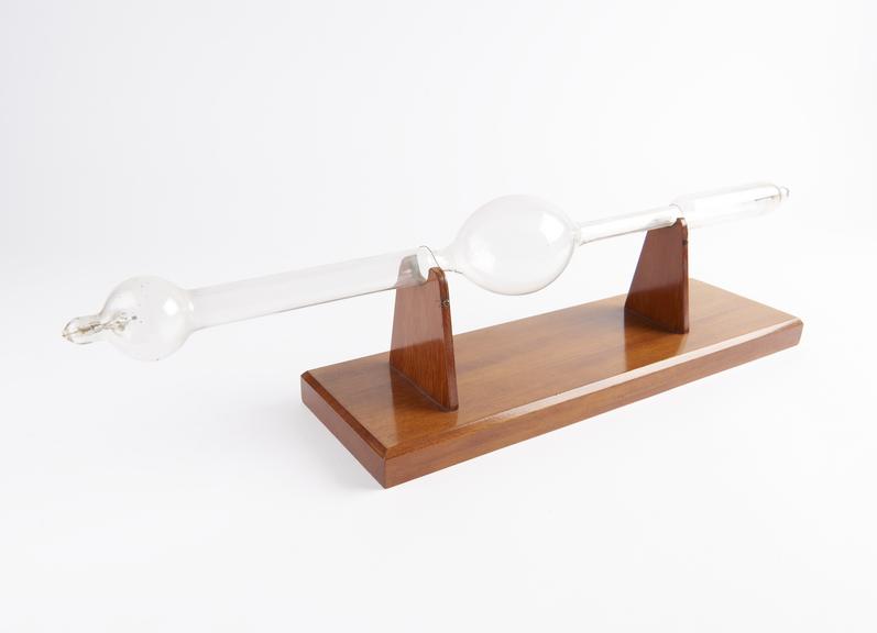 Geissler tube, one of five. | Science Museum Group Collection