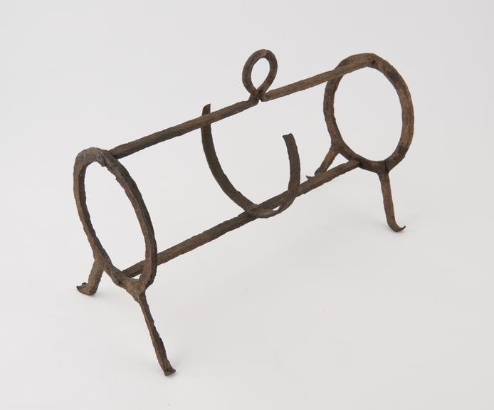 Wrought iron pipe rack used for burning out | Science Museum Group ...
