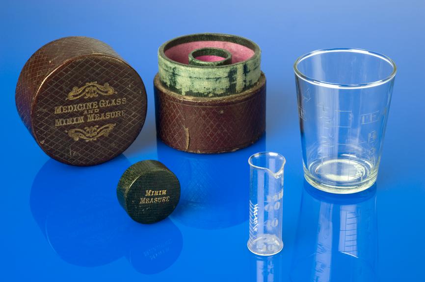 Medicine glass and minim measure, 1870-1930 | Science Museum Group ...