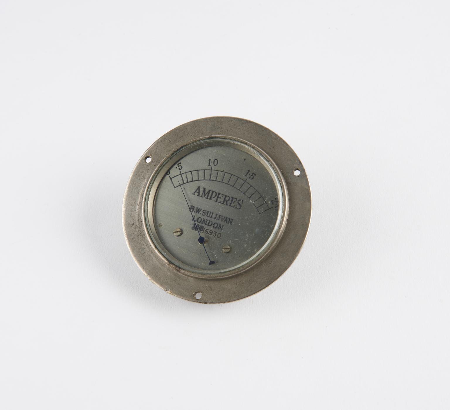 Hot wire ammeter | Science Museum Group Collection