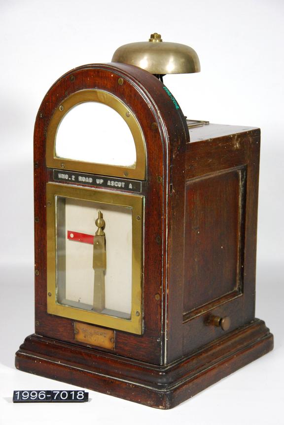 Telegraph block instrument, Preece's type | Science Museum Group Collection