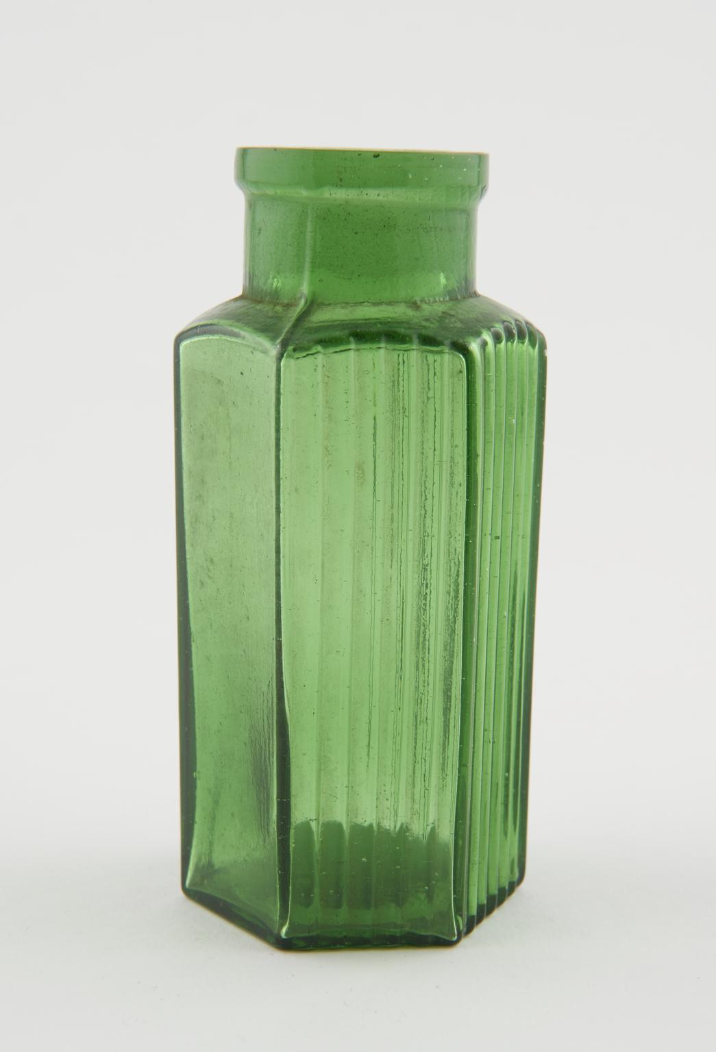Early-C20 green glass phial | Science Museum Group Collection