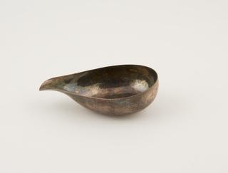 Silver pap boat | Science Museum Group Collection