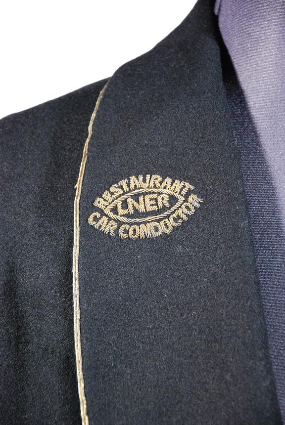 LNER restaurant car inspector jacket | Science Museum Group Collection