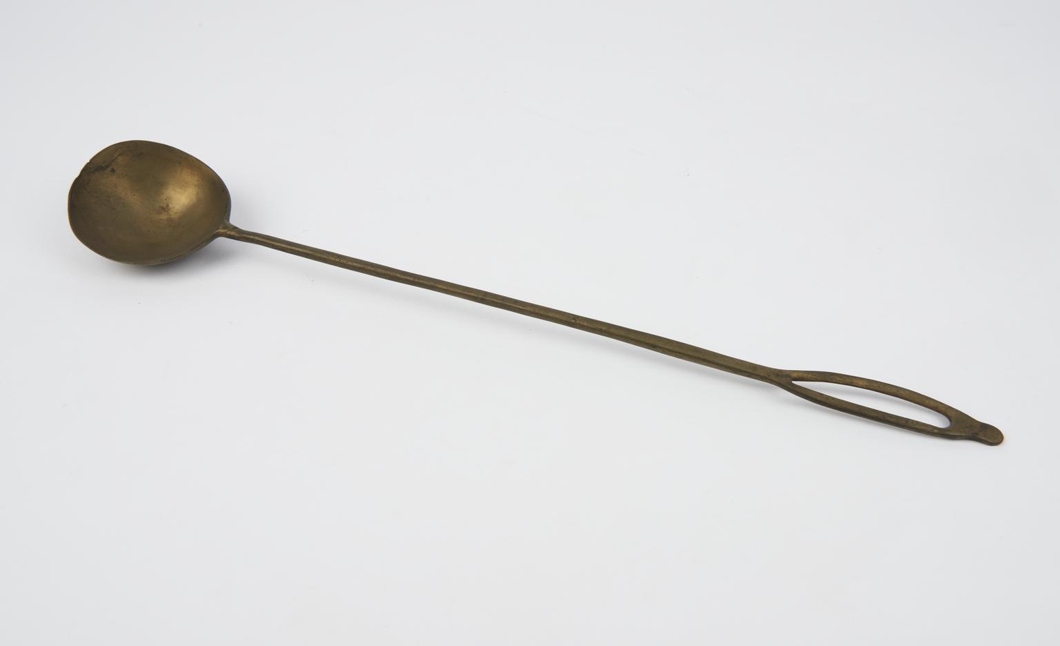 Brass ladle, circular bowl, long stem | Science Museum Group Collection