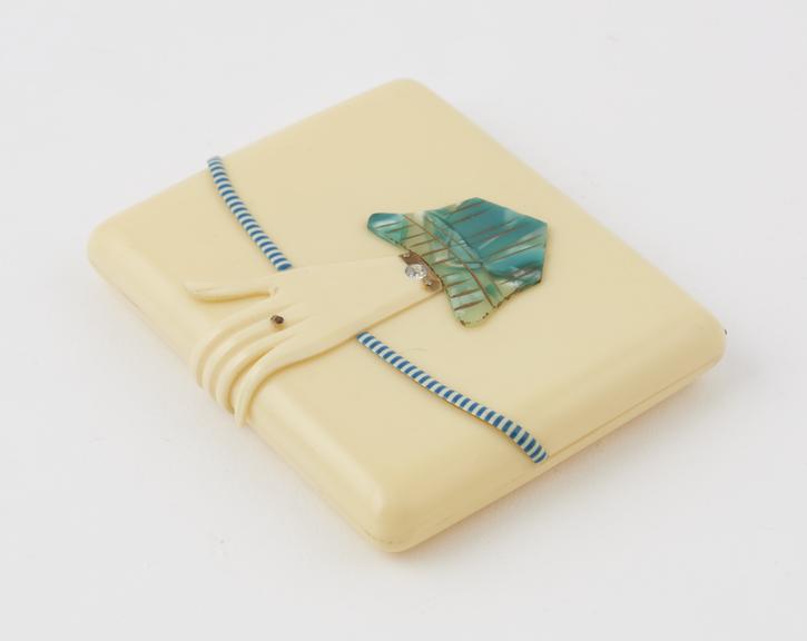Rectangular ivory celluloid cigarette case | Science Museum Group ...